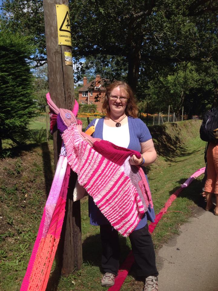 19 Kate Hale with the Pink Peace Scarf | mybeautfulthings